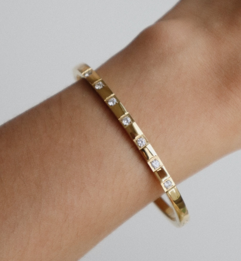 andrea bangle – SONRISA CARAMELO